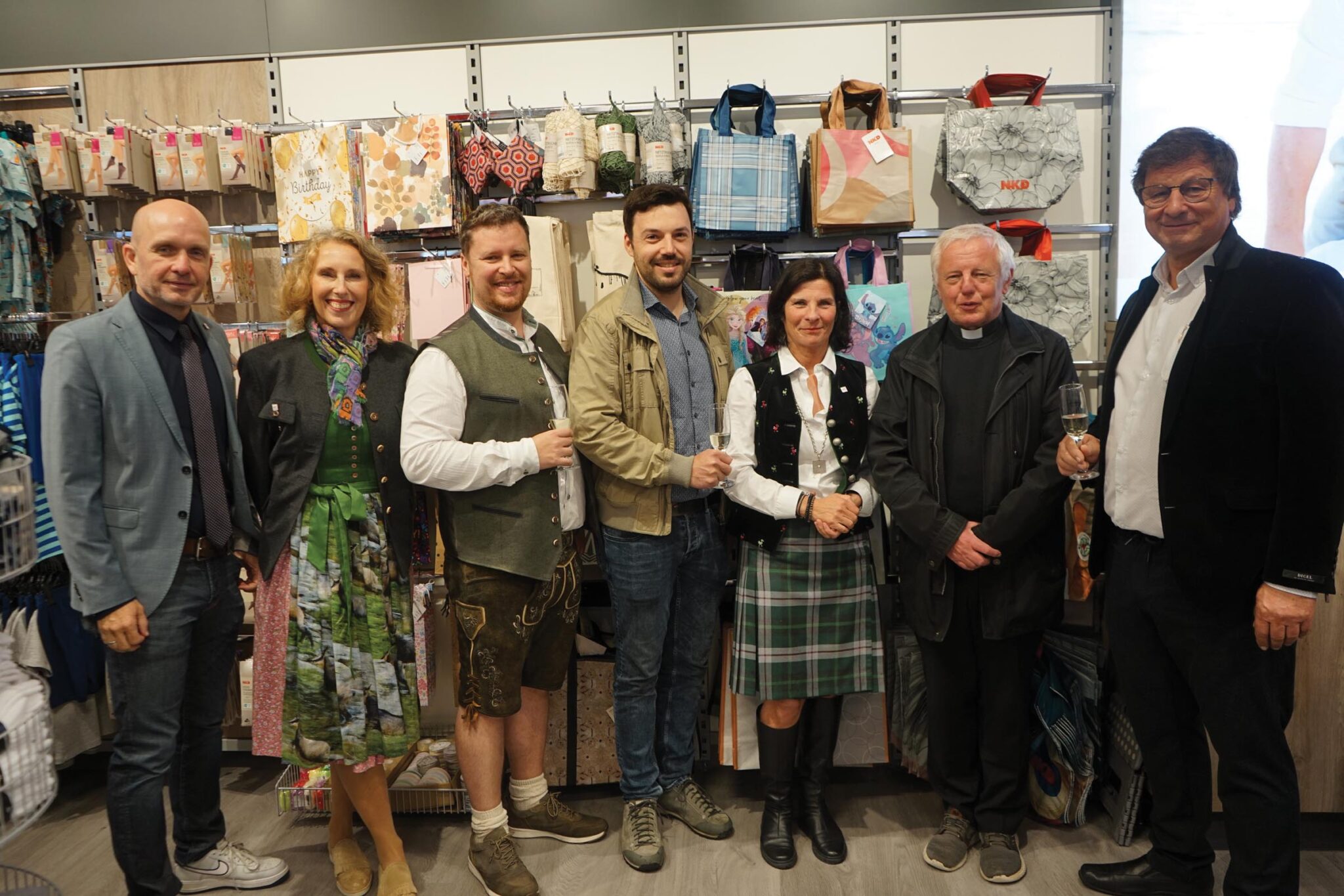 30 Jahre NKD in Österreich - Zillertaler Zeitung